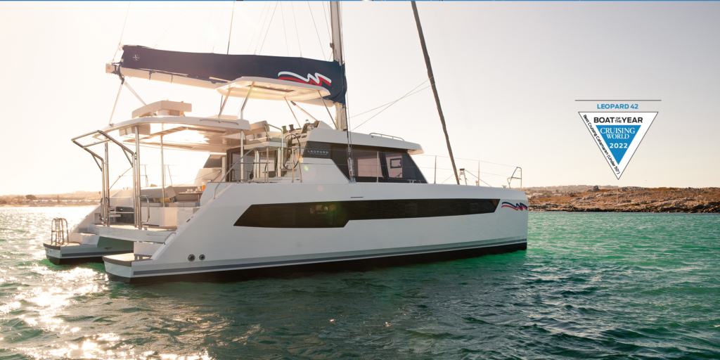 Moorings 4200 - 3 Cabin Catamaran | The Moorings
